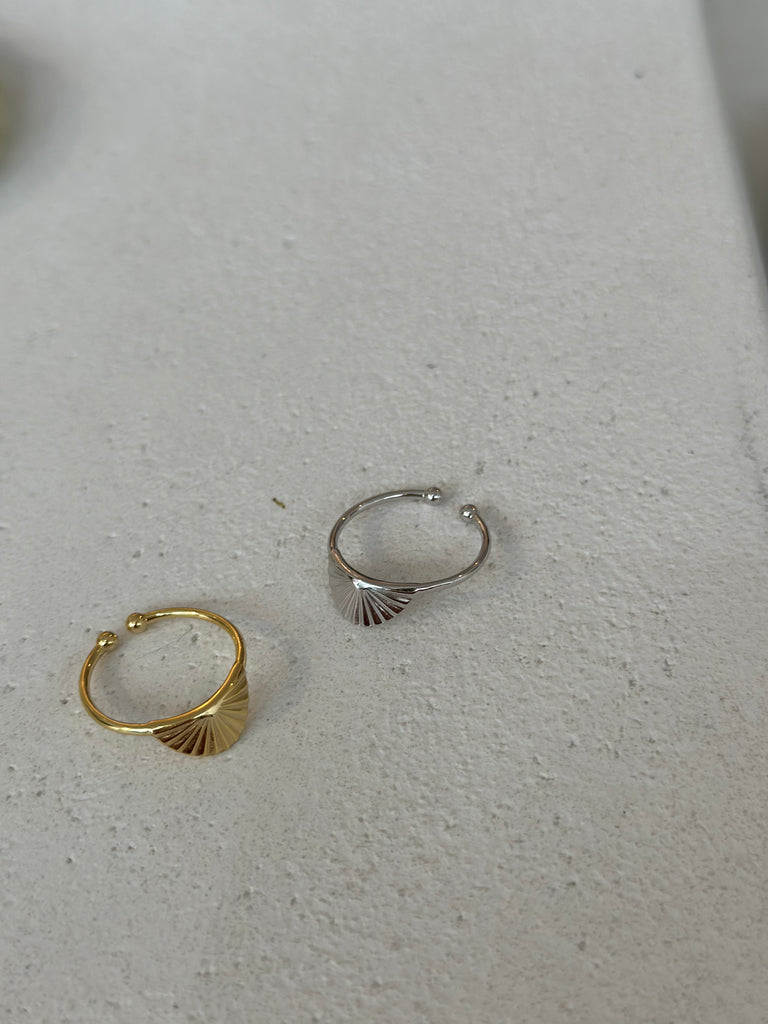 Sol del Mar Ring – Cloth & Hide